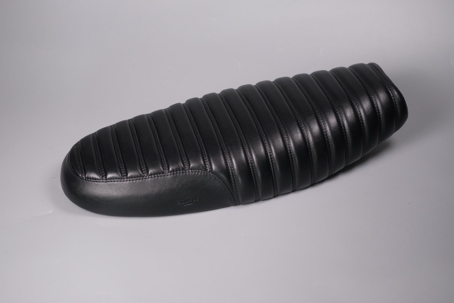 'Rambler' Triumph Custom Seat | Crafton Atelier